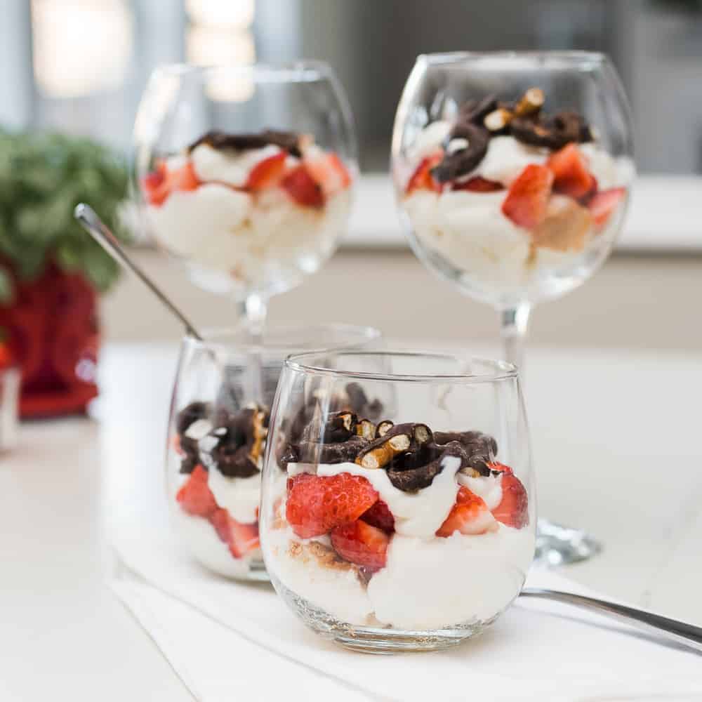 Valentine's Day Parfait | Healthy Valentine's Day Dessert - Amanda Seghetti