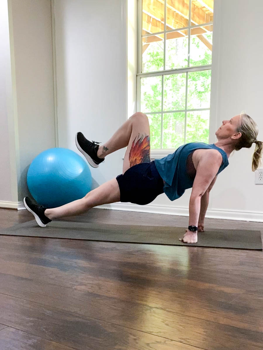 Plank Variations - Amanda Seghetti